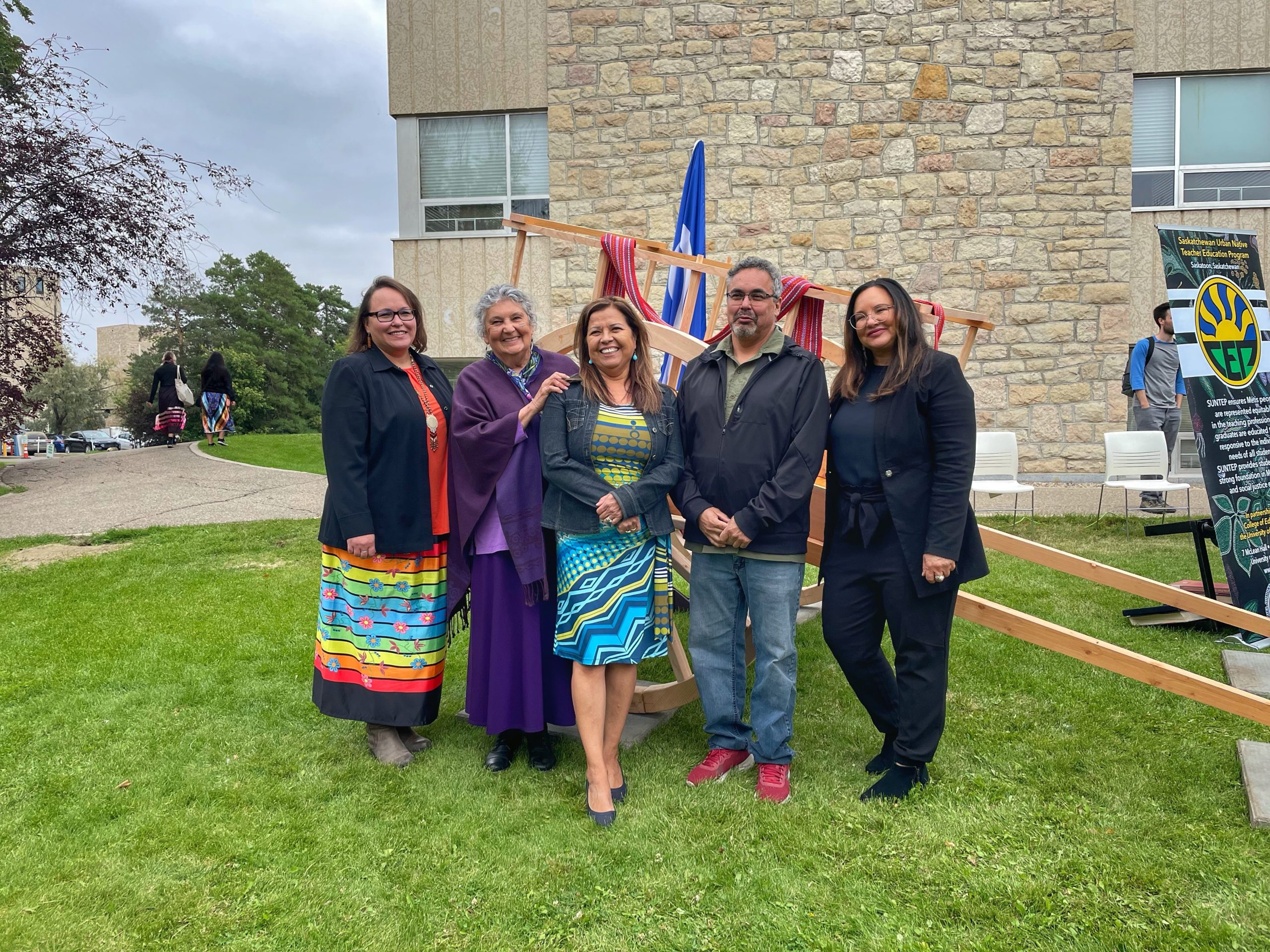 SUNTEP Unveils Métis Red River Cart Installation on Campus | Gabriel ...
